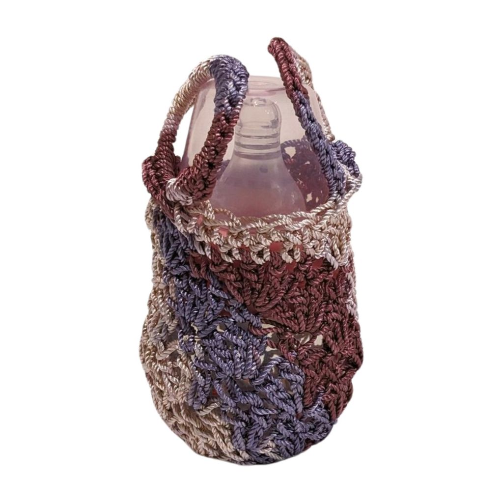 Woolen Feeder Cover – Little Family